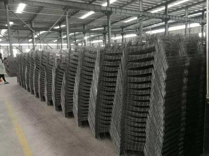 High Performance Pyramid Chicken Cage , Automatic Poultry Feeding Equipment